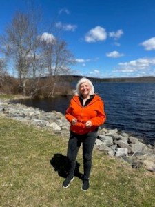 “Belonging” Featured Artist Susan Shea – synkroniciti